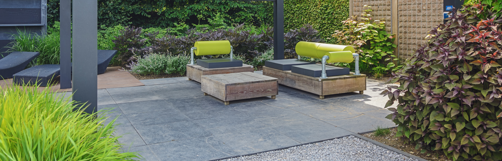 Tuintegels Kopen | Soorten En De Voordelen | Leefinjetuin.nl